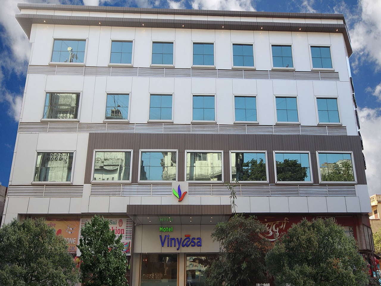 Best Budget Hotels in Wagle estate, Thane-Hotel Vinyasa
